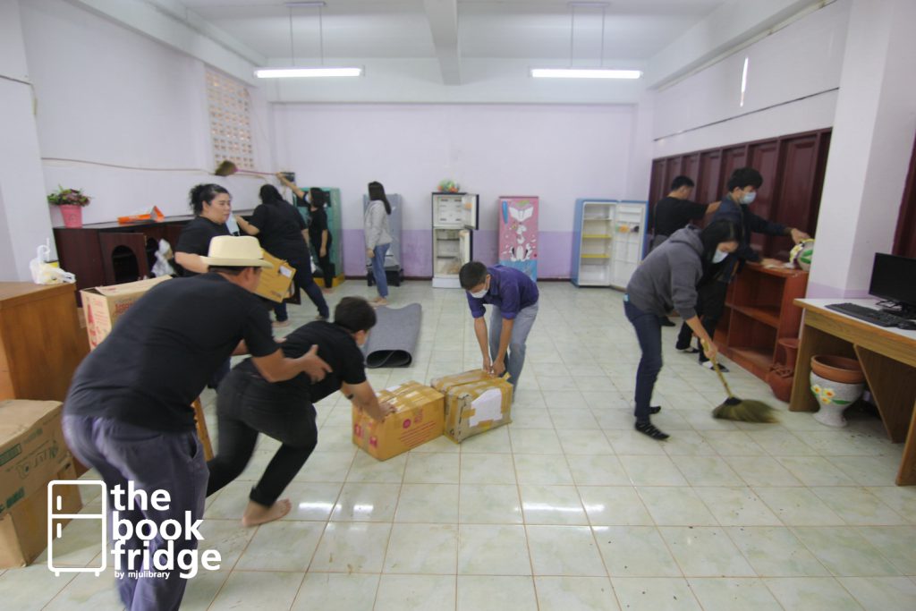 The book fridge by mjulibrary – MJU The Library
