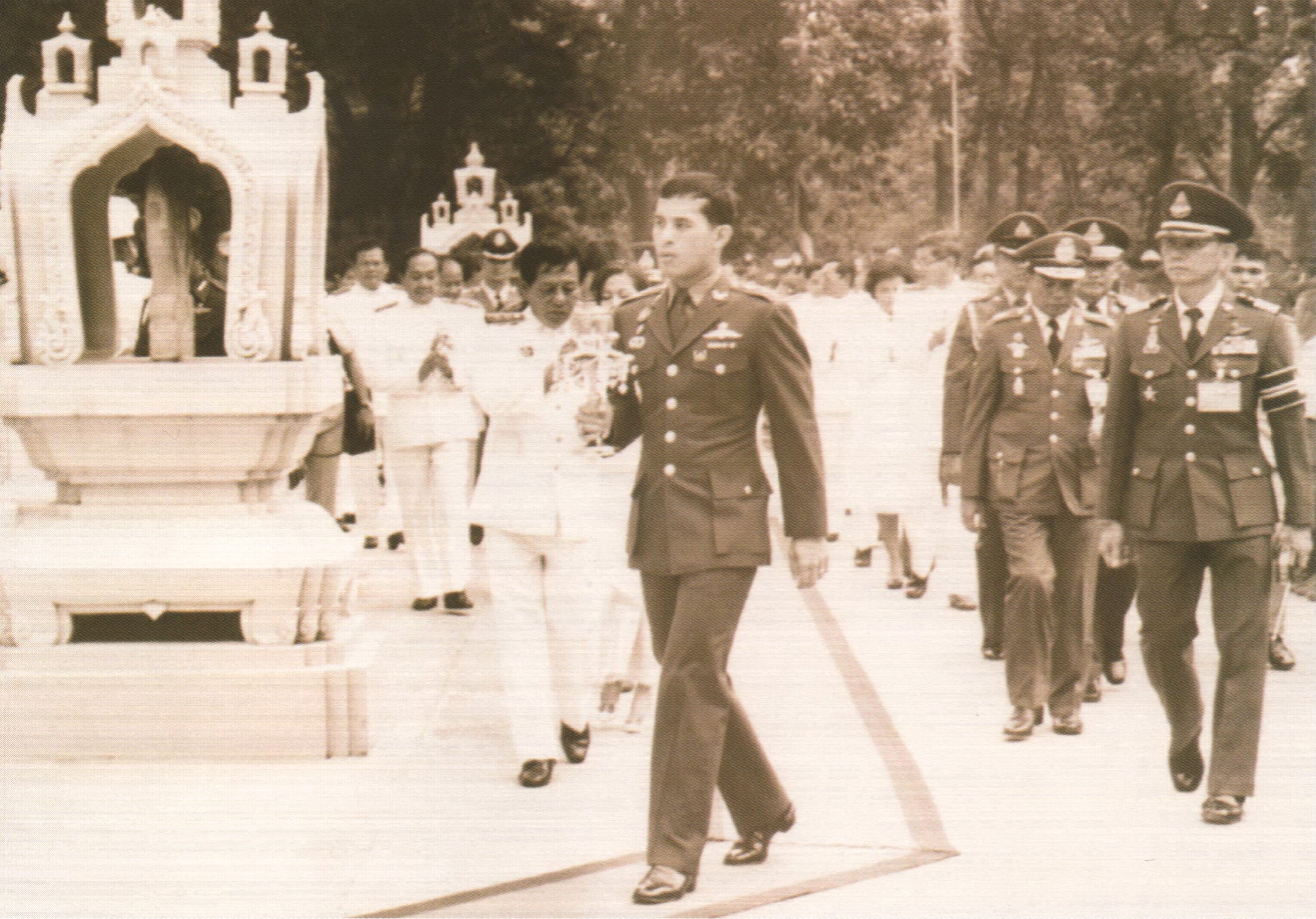 BOOK : สยามมกุฎพิสุทธิ์ศิลป์ – MJU The Library