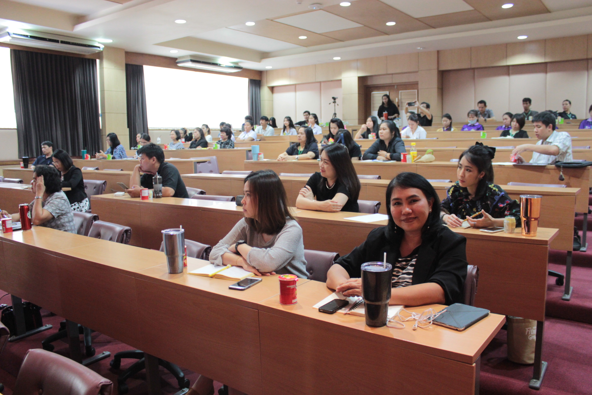 สำนักหอสมุดจัดอบรม “การจัดการขยะในสำนักงาน สู่การเป็นวัสดุรีไซเคิล ...