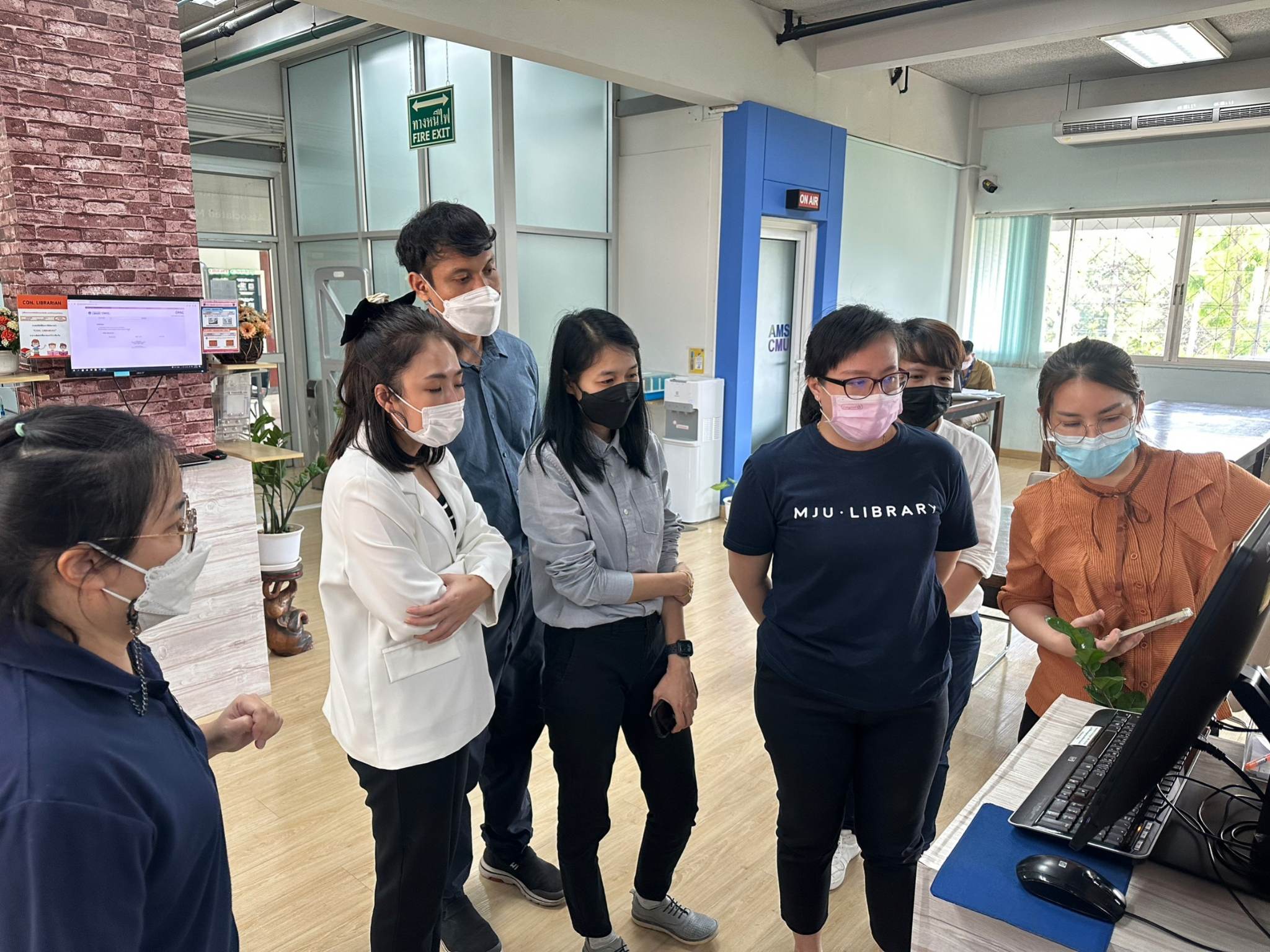 บุคลากรสำนักหอสมุดเข้าร่วม “โครงการพัฒนาศักยภาพการให้บริการสนับสนุนการ ...